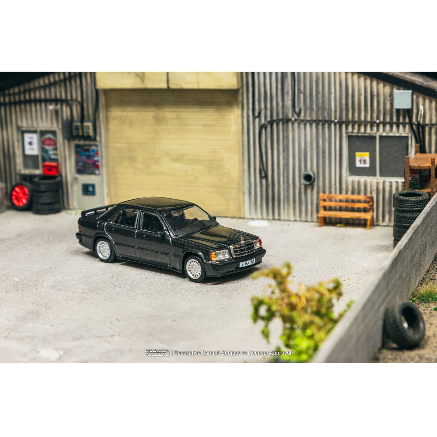 Tarmac Works Mercedes-Benz 190 E 2.3-16 Blue-Black metallic 1/64 Dieca ...