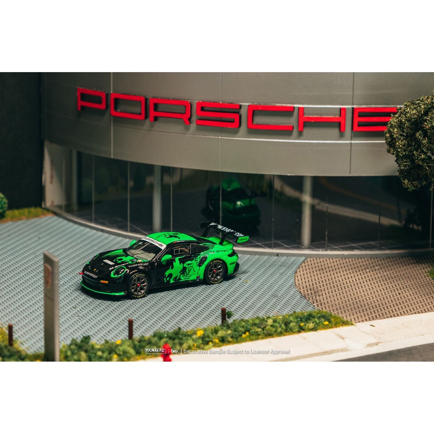 Tarmac Works Porsche 911 GT3 Cup (992) Fire Monkey Motorsport 1/64 Die ...